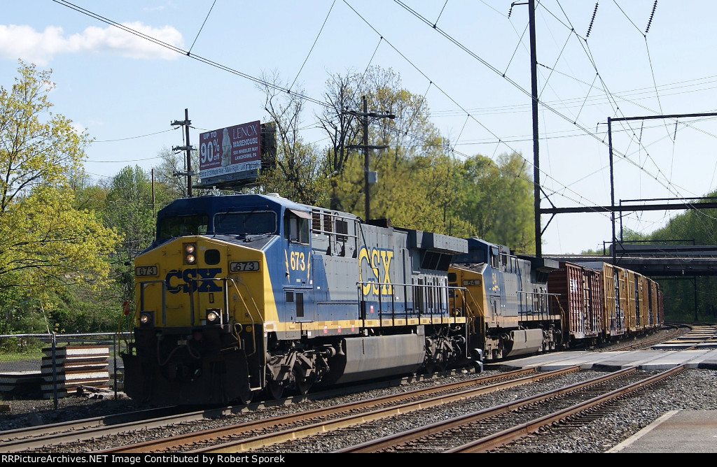 CSX Q438-29 with AC6000CW Leader